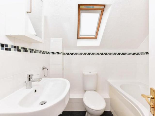 Room at Eagle Way, Peterborough