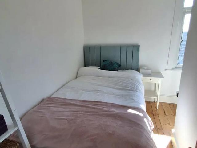 Room at East Dulwich Road, Greater London