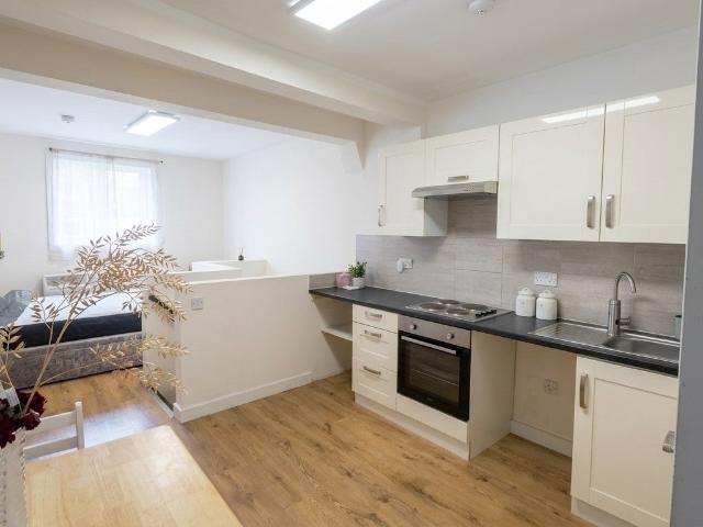 Room at East India Dock Road, Greater London