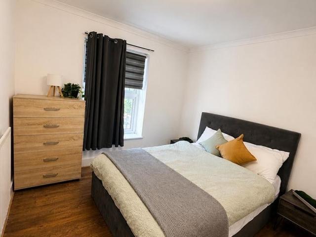 Room at East India Dock Road, Greater London
