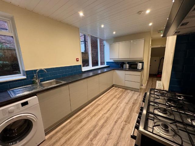Room at East Parade, York