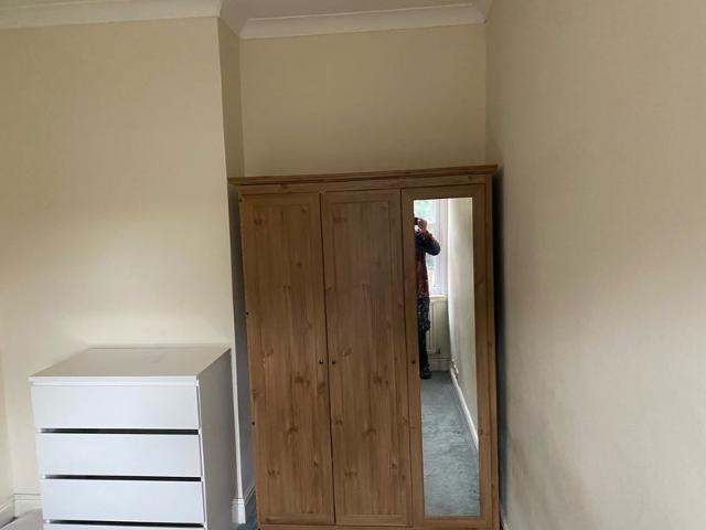 Room at East Park, Crawley