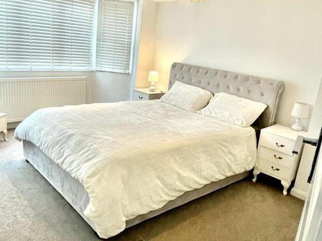 Room at East Rochester Way, Greater London