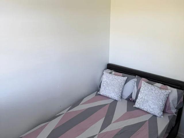 Room at Eastern Avenue West, Greater London