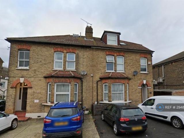 Room at Eastern Road, Greater London