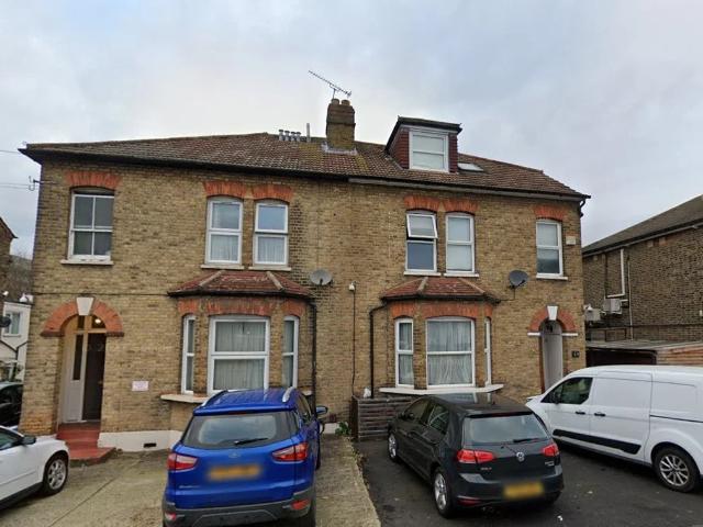 Room at Eastern Road, Greater London