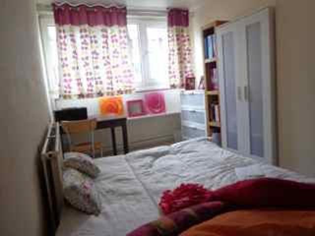 Room at Eastleigh Walk, Greater London