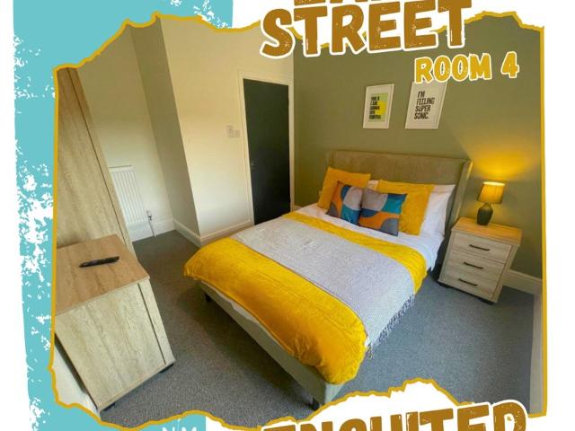 Room at Earl Street, Grimsby