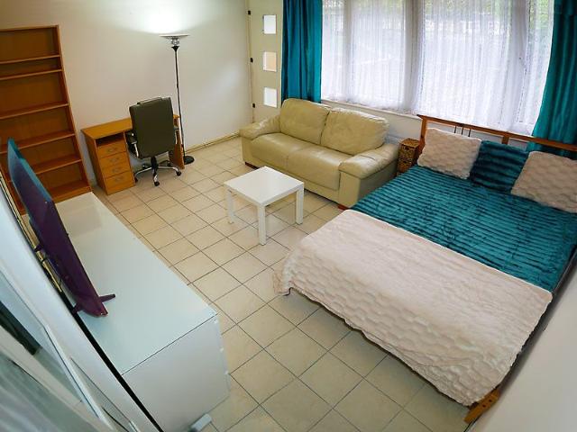 Room at Ebley Close, Greater London