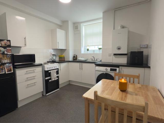 Room at Ebury Bridge Road, City of Westminster