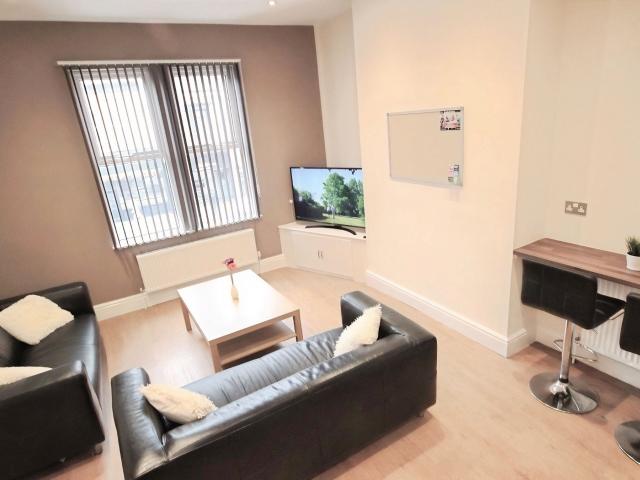 Room at Ecclesall Road, Sheffield