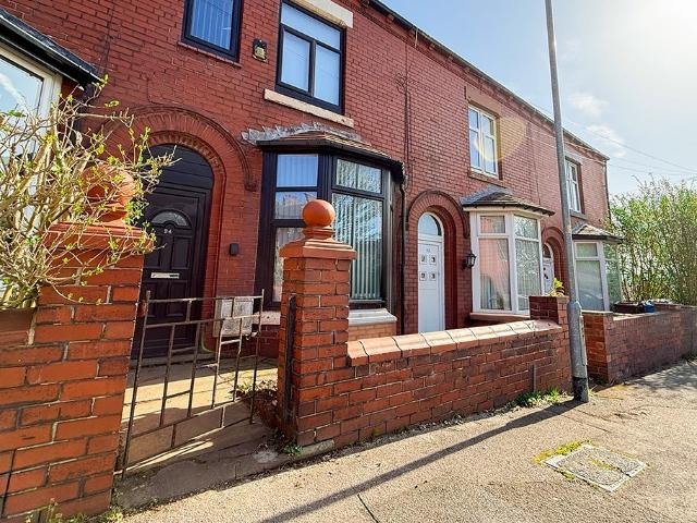 Room at Edge Lane Road, Royton