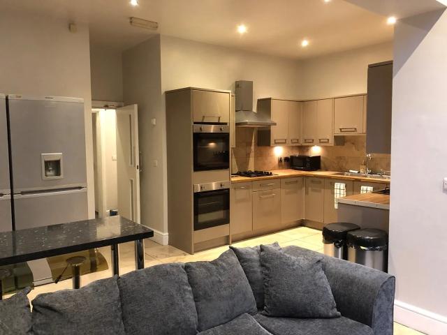 Room at Edmund Road, Sheffield