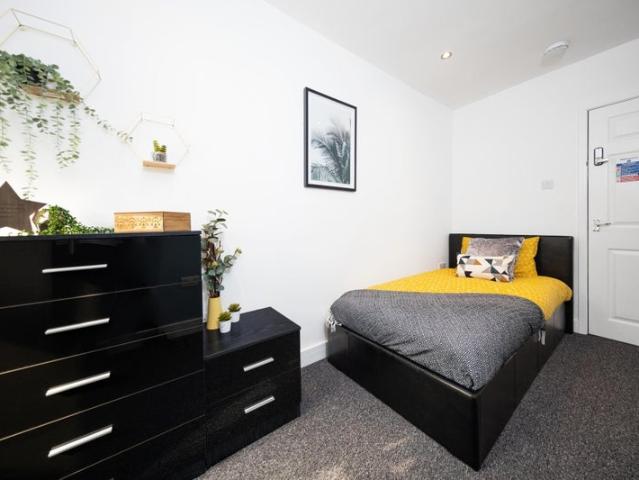 Room at Edward Street, Nuneaton and Bedworth