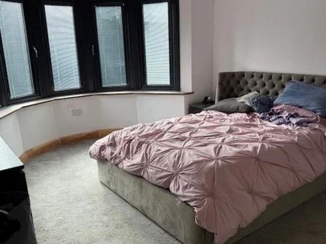 Room at Edwina Gardens, Greater London