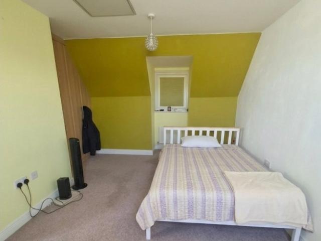 Room at Eighteen Acre Drive, Bristol