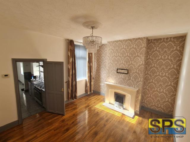 Room at Elgin Street, Stoke on Trent