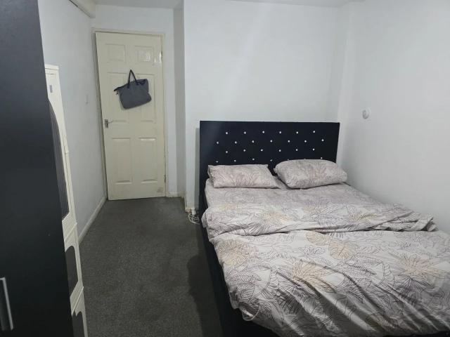 Room at Eldon Street, Chadderton