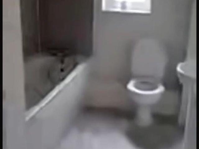 Room at Elderburn Road, Manchester