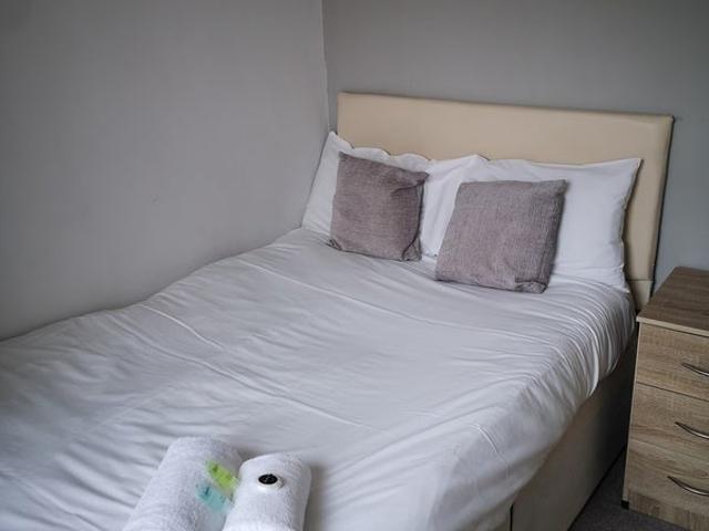 Room at Electricity Street, Crewe