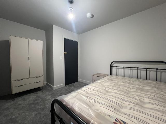 Room at Eliot Road, Stevenage