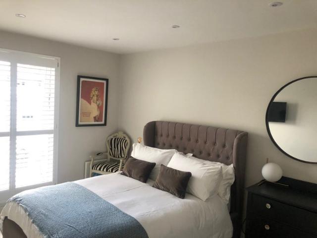 Room at Elia Street, Greater London