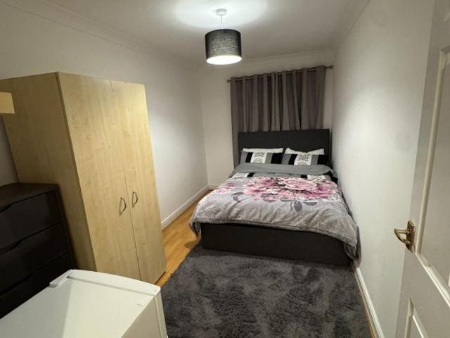 Room at Elizabeth Fry Place, Greater London