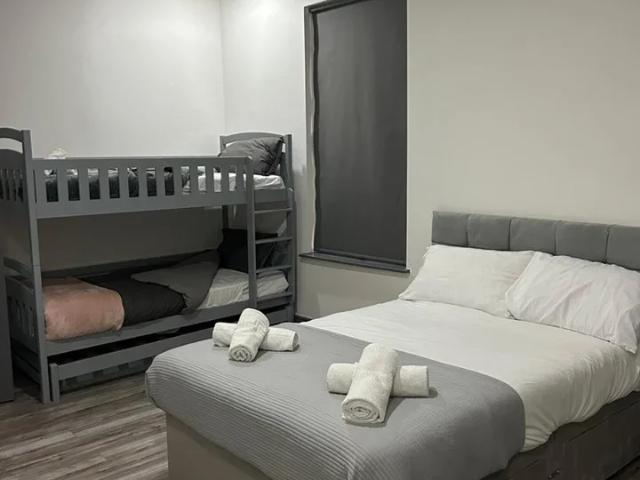 Room at Ellel Grove, Liverpool