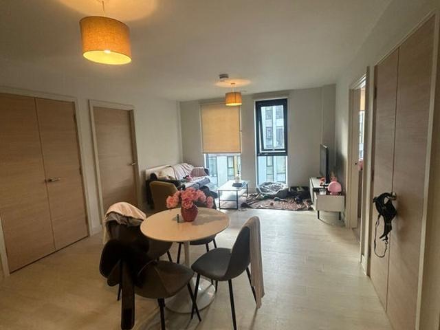 Room at Ellesmere Street, Manchester