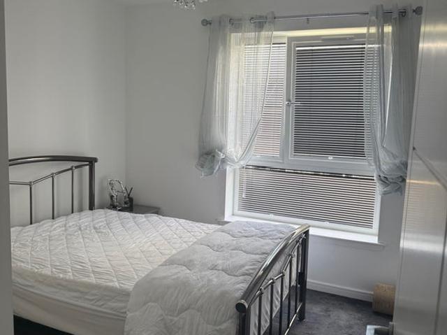 Room at Ellis Drive, City of Edinburgh