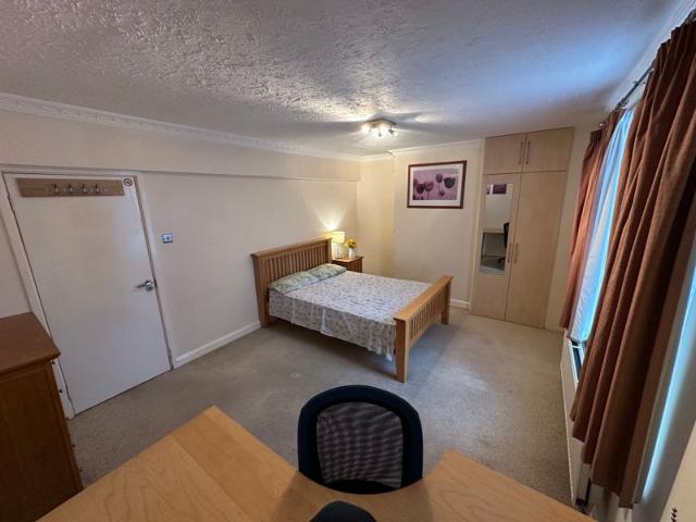 Room at Ellsworth Street, Greater London