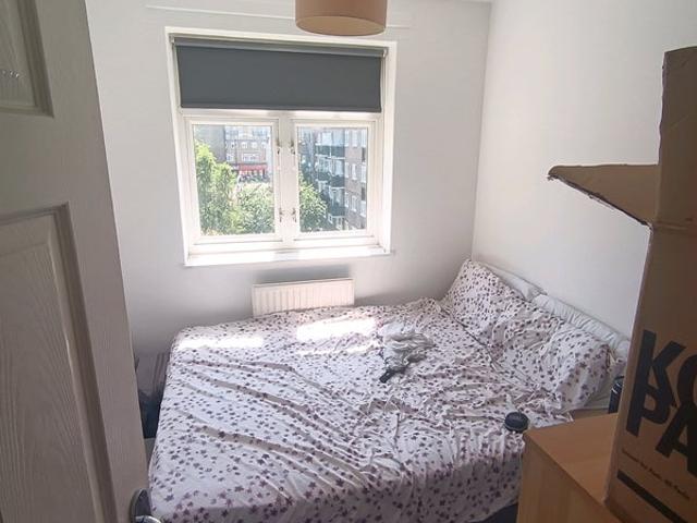 Room at Ellsworth Street, Greater London
