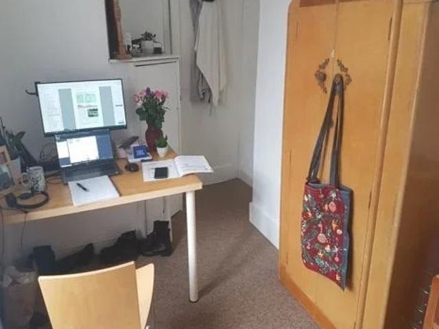 Room at Elm Grove, Brighton