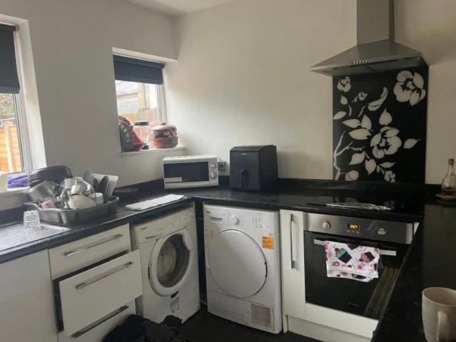 Room at Elmore Road, Birmingham