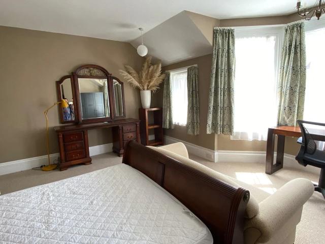 Room at Elms Avenue, Eastbourne