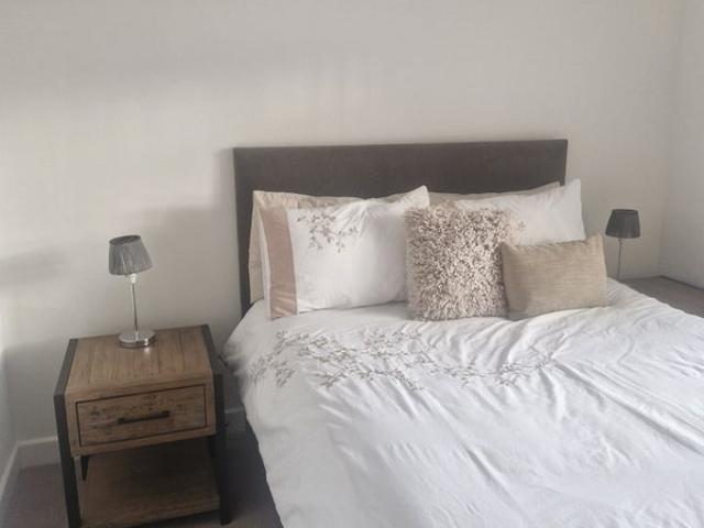 Room at Eltham Road, Rushcliffe