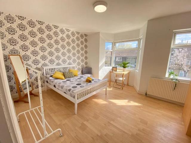 Room at Embleton Road, Greater London
