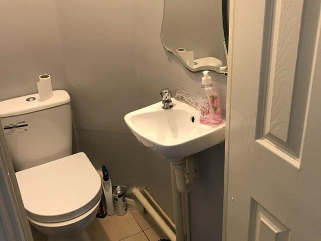 Room at Emerald Close, Greater London