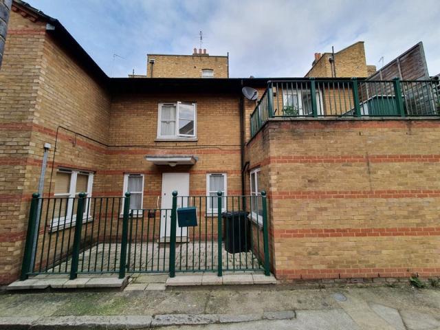 Room at Emerald Street, Greater London