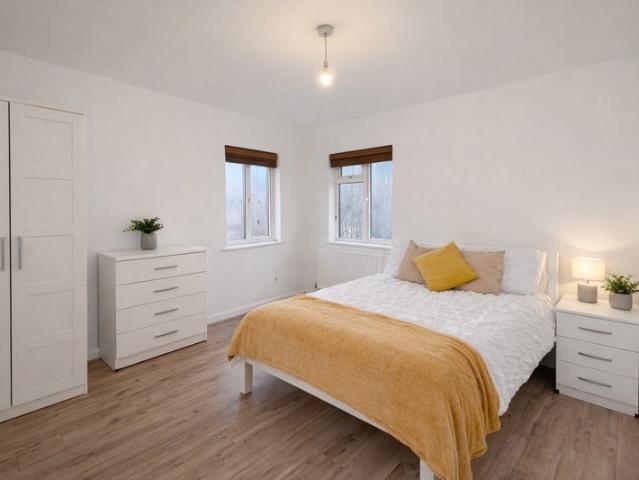 Room at Empire Way, Greater London
