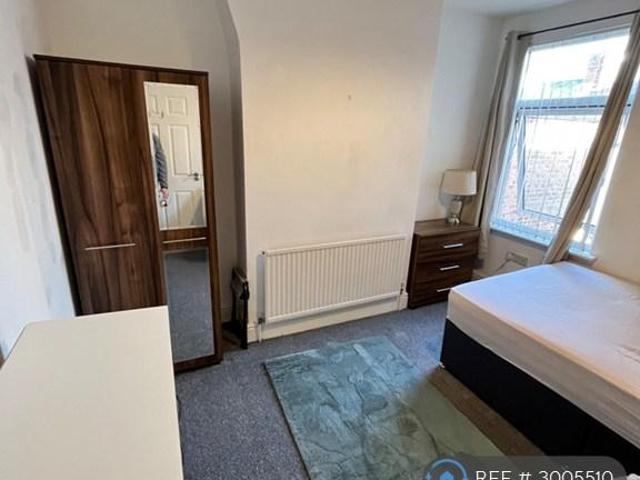 Room at Errol Street, Liverpool