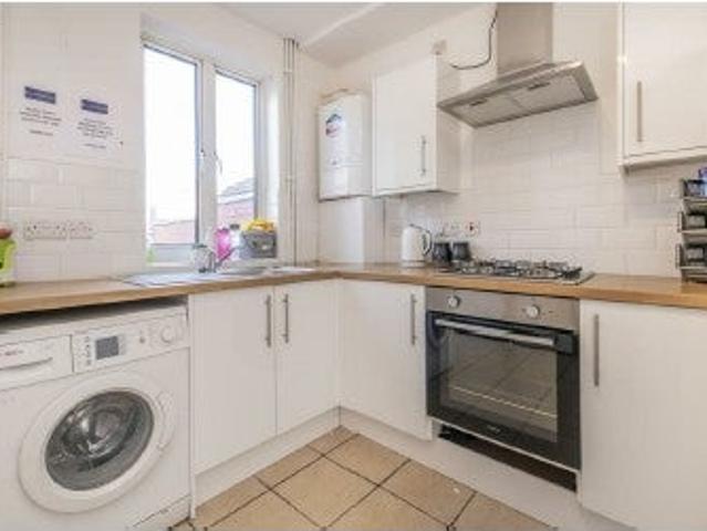 Room at Eskdaill Street, Kettering