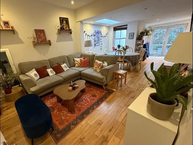 Room at Fulham Palace Road, Greater London