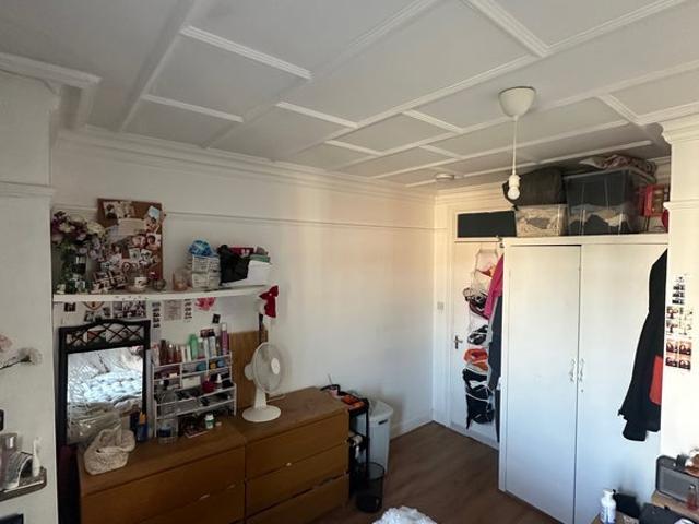 Room at Fulham Road, Greater London