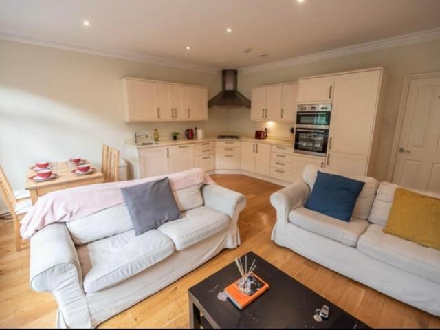 Room at Fulham Road, Greater London