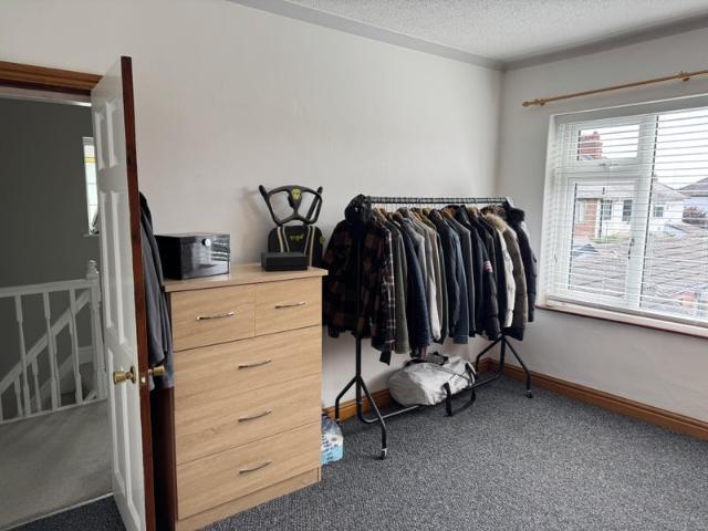 Room at Fulshaw Road, Preston