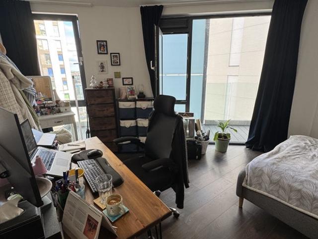 Room at Fulton Road, Greater London