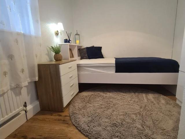 Room at Furzen Close, Slough