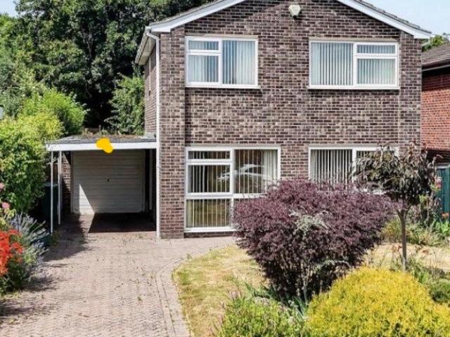 Room at Fabis Drive, Nottingham