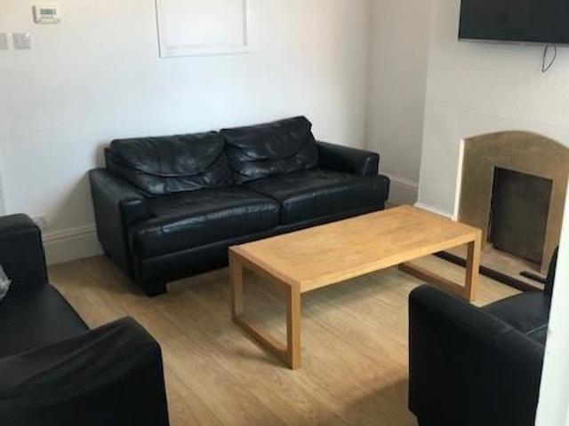 Room at Falmouth Street, Hull